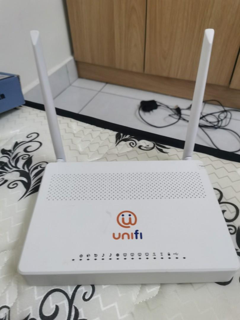 AZ Technology modem router (Unifi), Computers & Tech, Parts ...