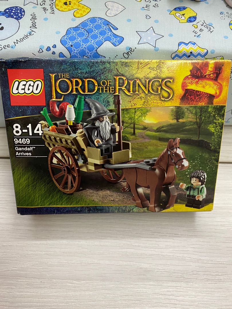BNIB lego 9469 gandalf arrives from lord of the rings series, Hobbies ...