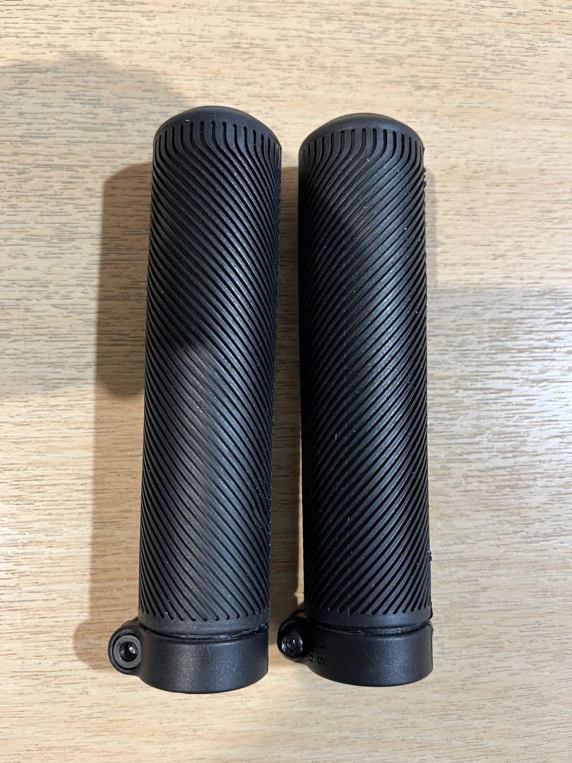 Brompton black original handle grip, Sports Equipment, Bicycles & Parts ...
