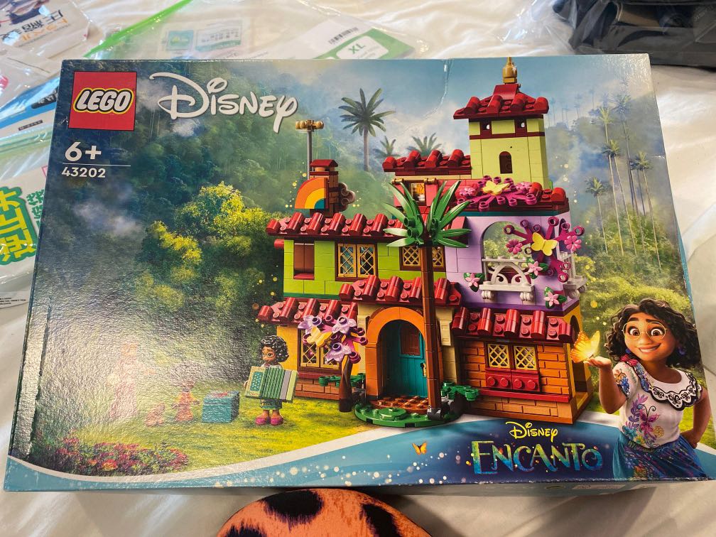Encanto Lego disney, Hobbies & Toys, Toys & Games on Carousell