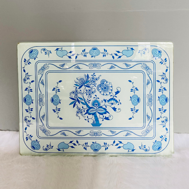 Geithainer Germany Blue Onion Glass Chopping Cutting Board, Furniture ...