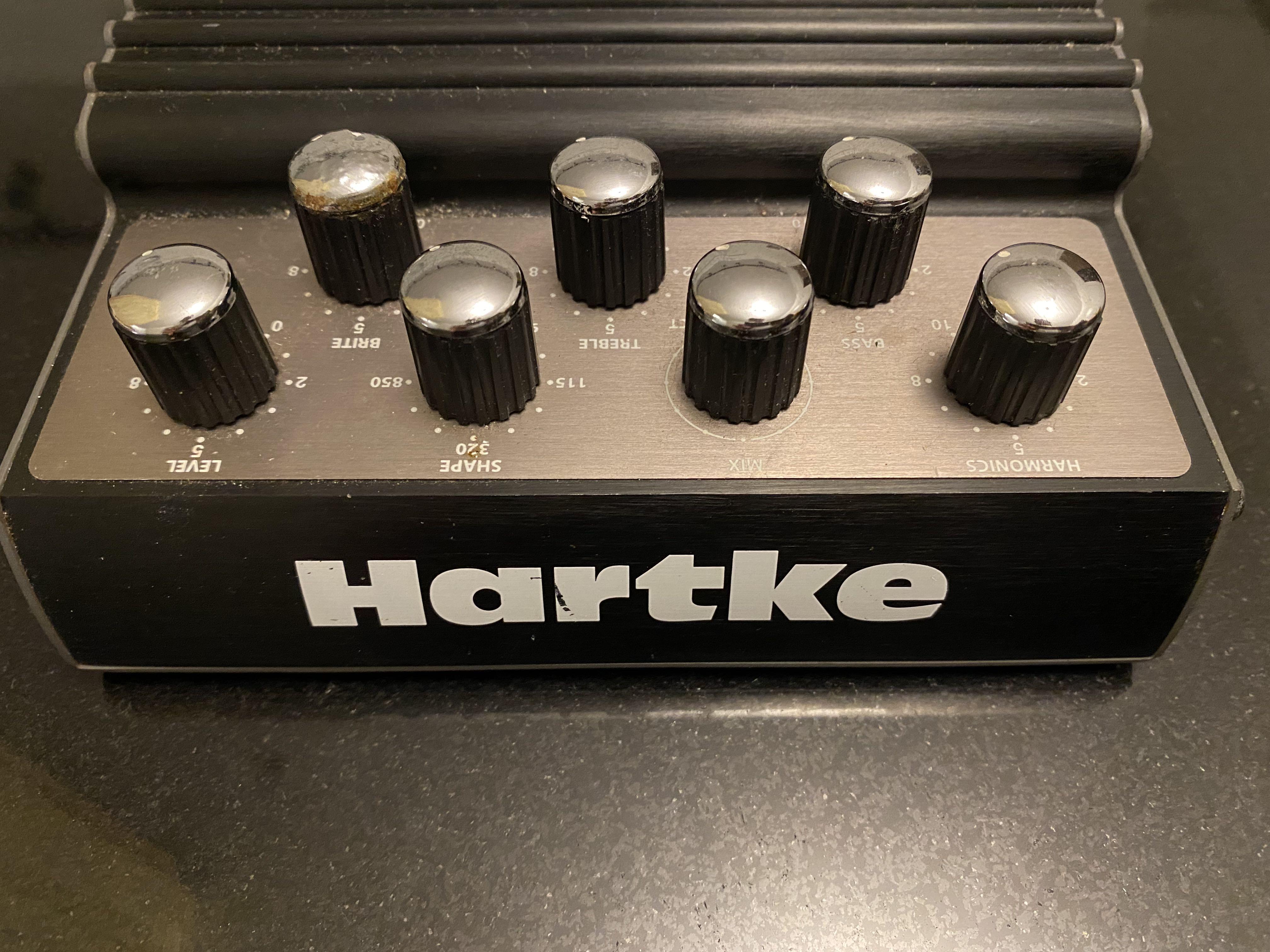 Hartke VXL Bass Attack Preamp Pedal, Hobbies & Toys, Music & Media ...
