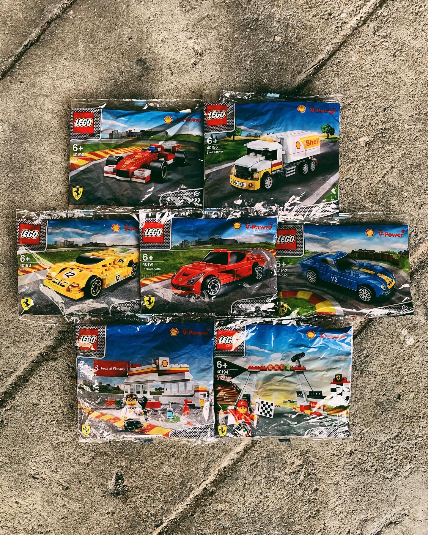 LEGO Shell V-Power 2015 Ferrari Full SET, Hobbies & Toys, Toys & Games ...
