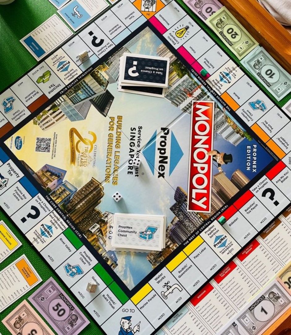 [Limited Edition] PropNex Monopoly Set, Hobbies & Toys, Toys & Games on ...