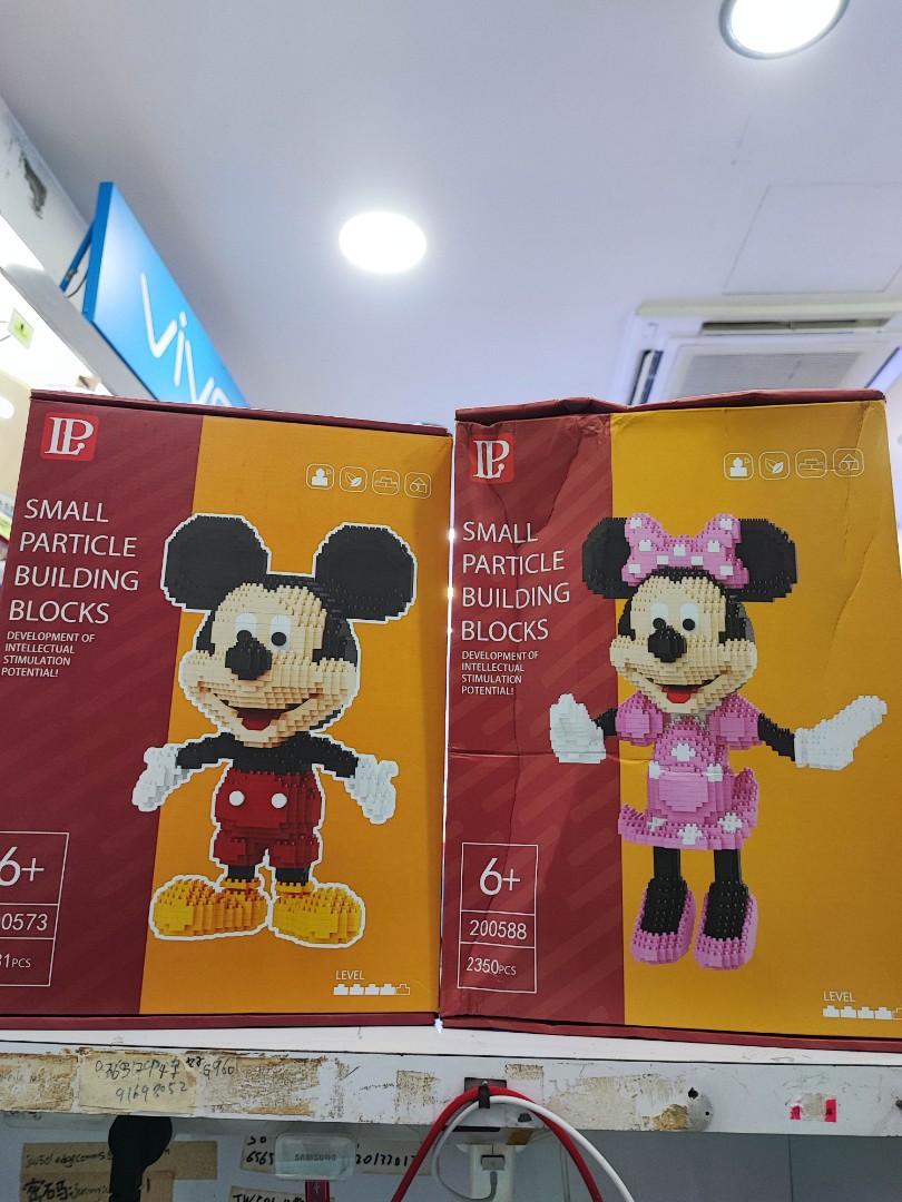 MICKEY & MINI MOUSE LEGO BRICKS, Hobbies & Toys, Toys & Games on Carousell