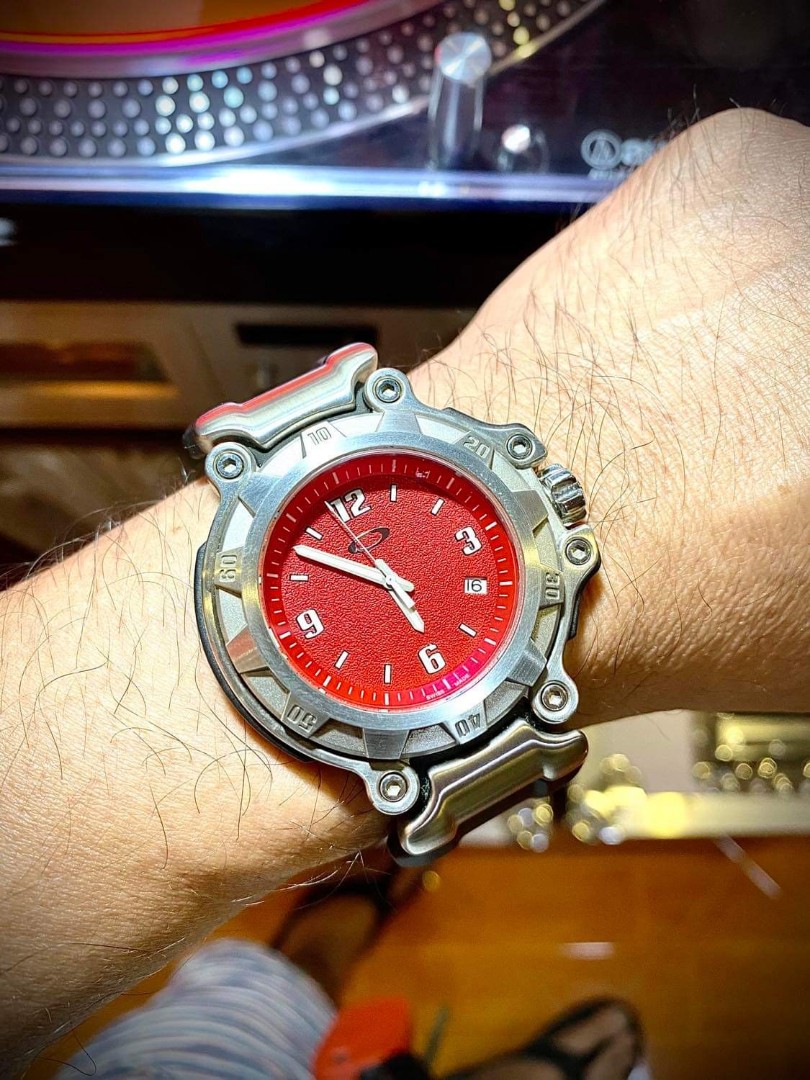 OAKLEY CRANK CASE WATCH, Luxury, Watches on Carousell