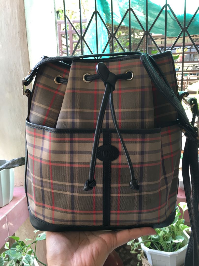 Original Daks Bucket Bag, Women's Fashion, Bags & Wallets, Cross-body Bags on Carousell