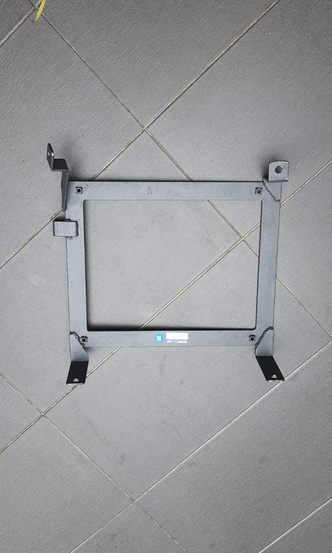 Produa axia tapak bucket seat sscus, Auto Accessories on Carousell