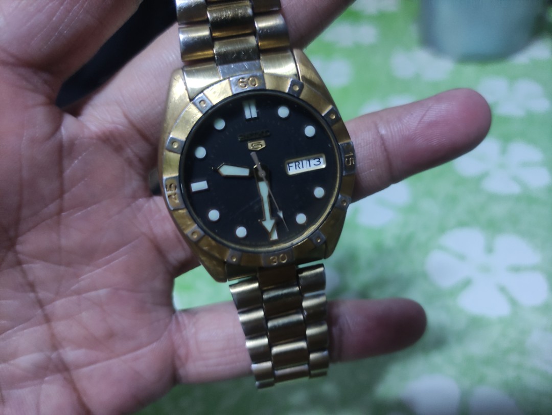 Seiko 7s26, Men's Fashion, Watches & Accessories, Watches on Carousell