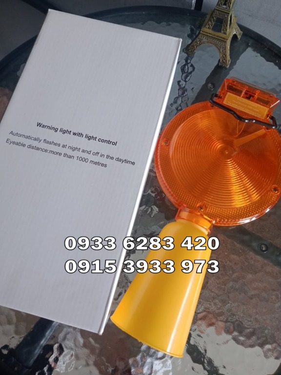 solar blinker Solar power Cone type, Commercial & Industrial ...