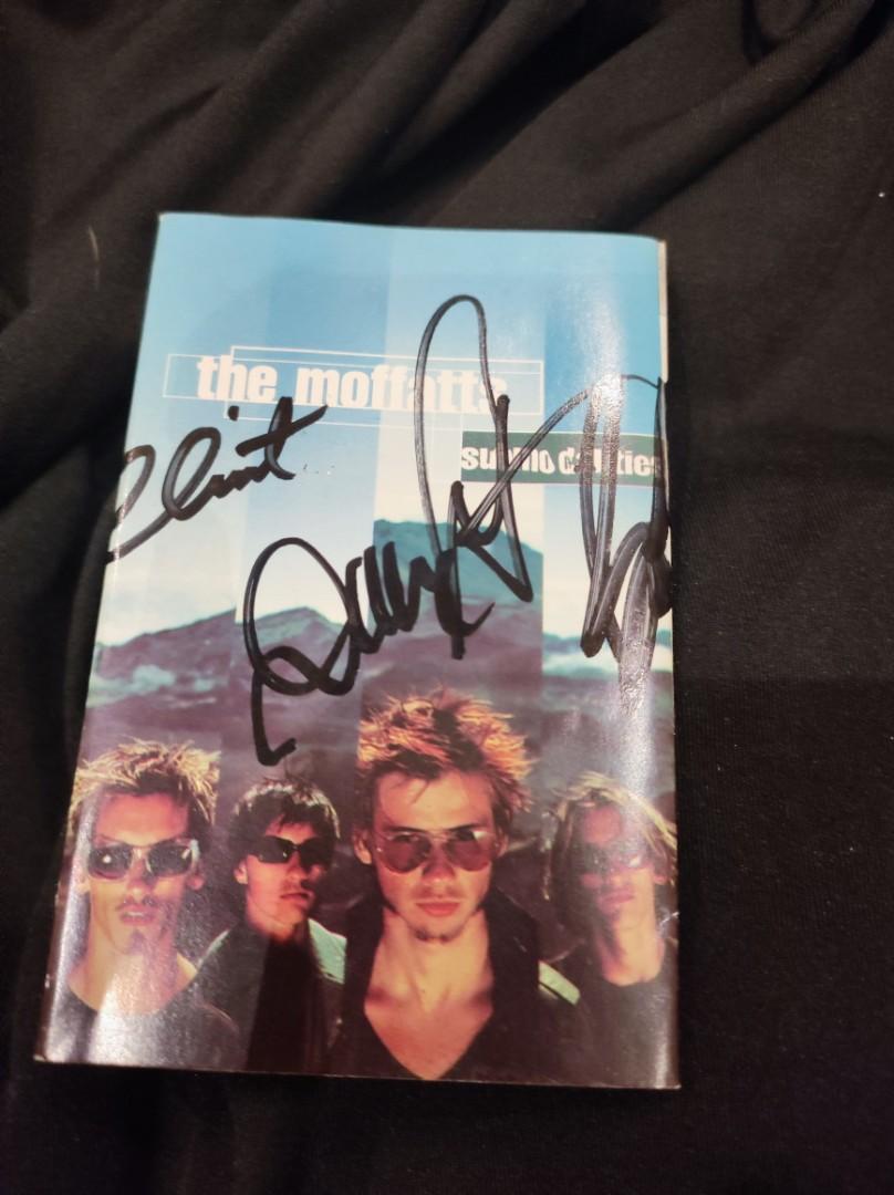 The Moffatts Album with Signature of all the members Scott,Clint, Bob ...