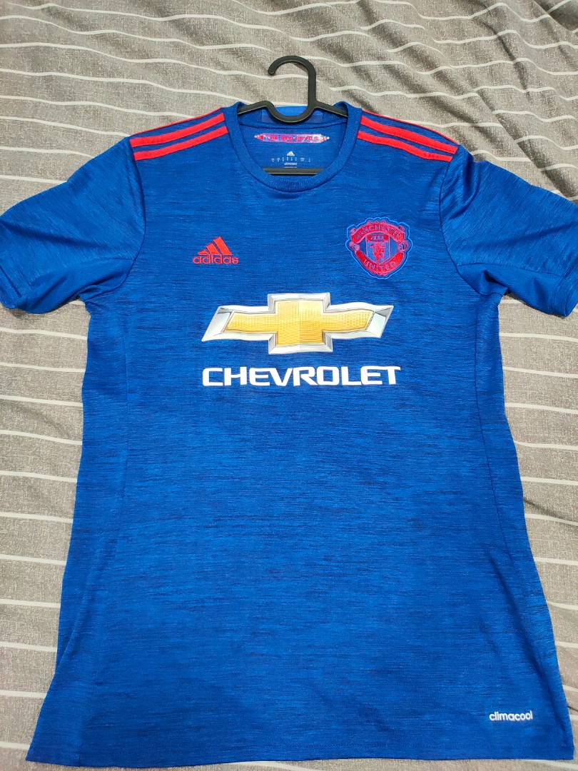 Wayne Rooney Manchester United 16/17 Away blue kit Size S #smu, Sports ...