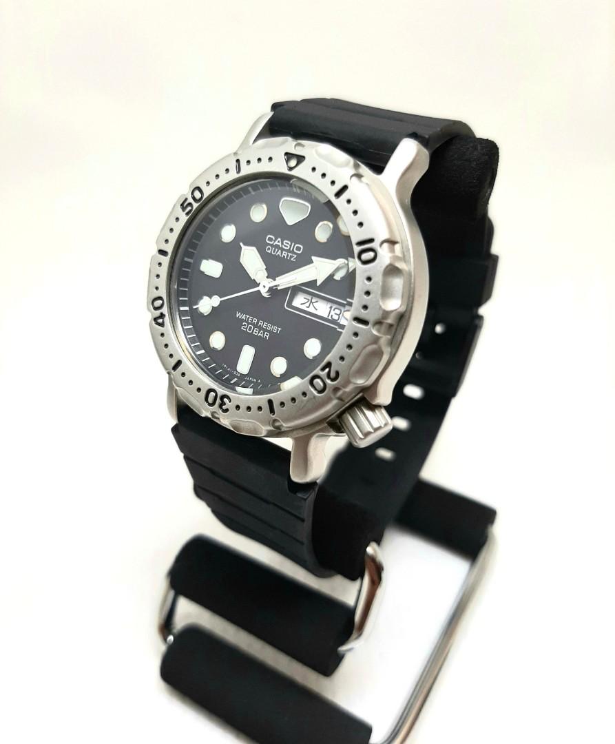 Casio MD704 Day Date Kanji / English Day Dive Watch Made In Japan Retro ...
