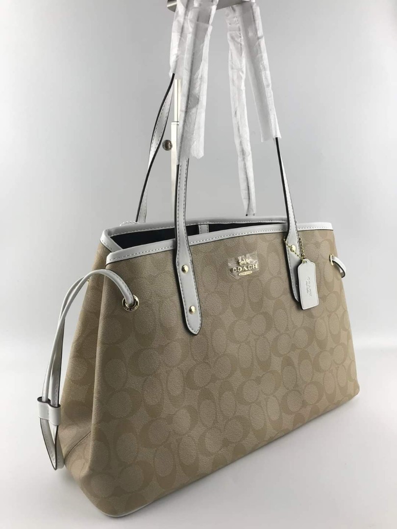 Coach carryall, Women's Fashion, Bags & Wallets, Tote Bags on Carousell