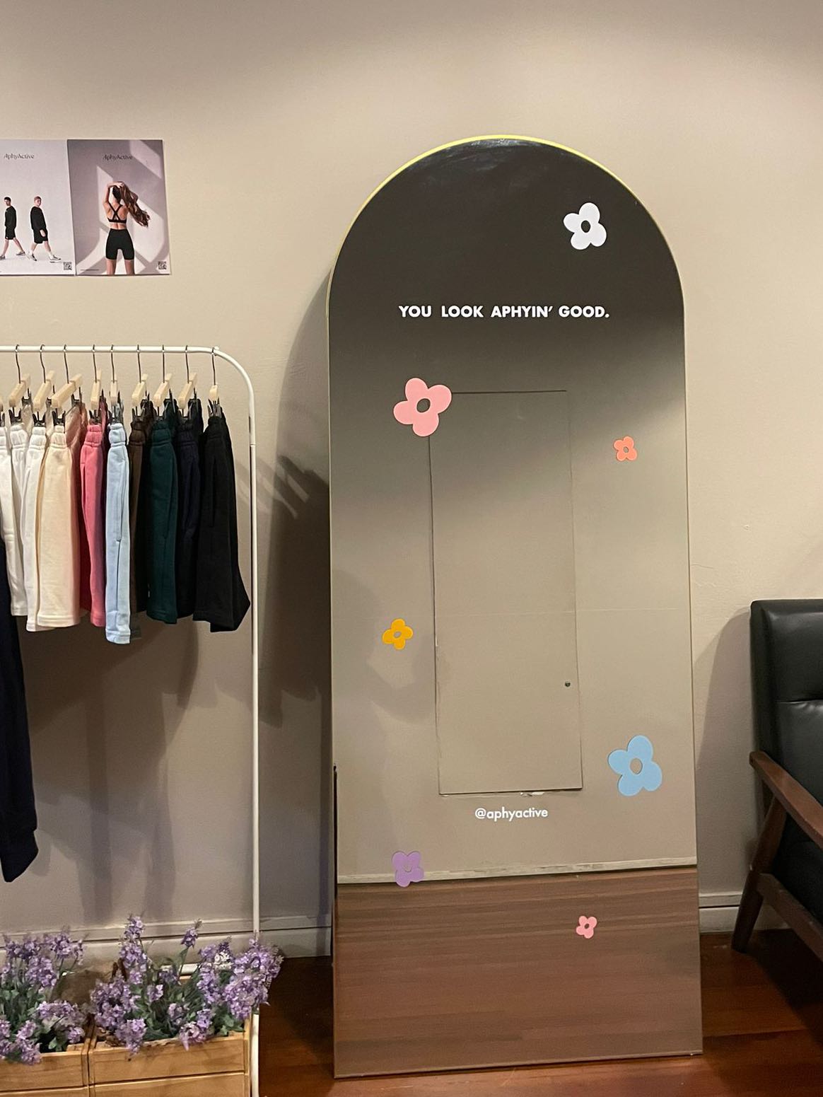Mirror Decal Vinyl for Fitting Room Pop Up Store, Furniture & Home ...