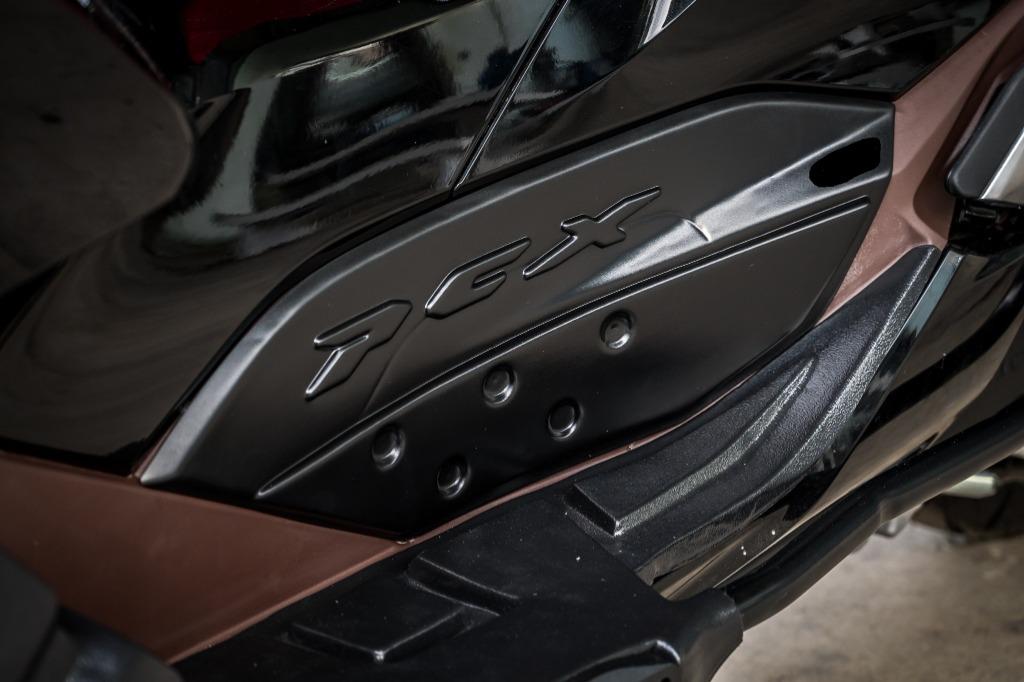 Moto Sammy Singapore Honda PCX 160 2021 2022 Black Side Panel ! Ready ...