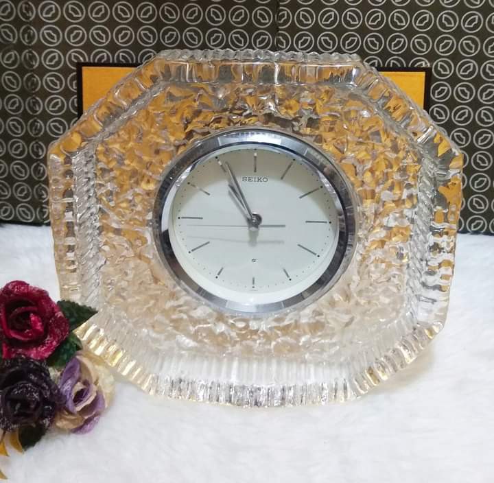 Seiko clock glass, Furniture & Home Living, Home Decor, Clocks on Carousell