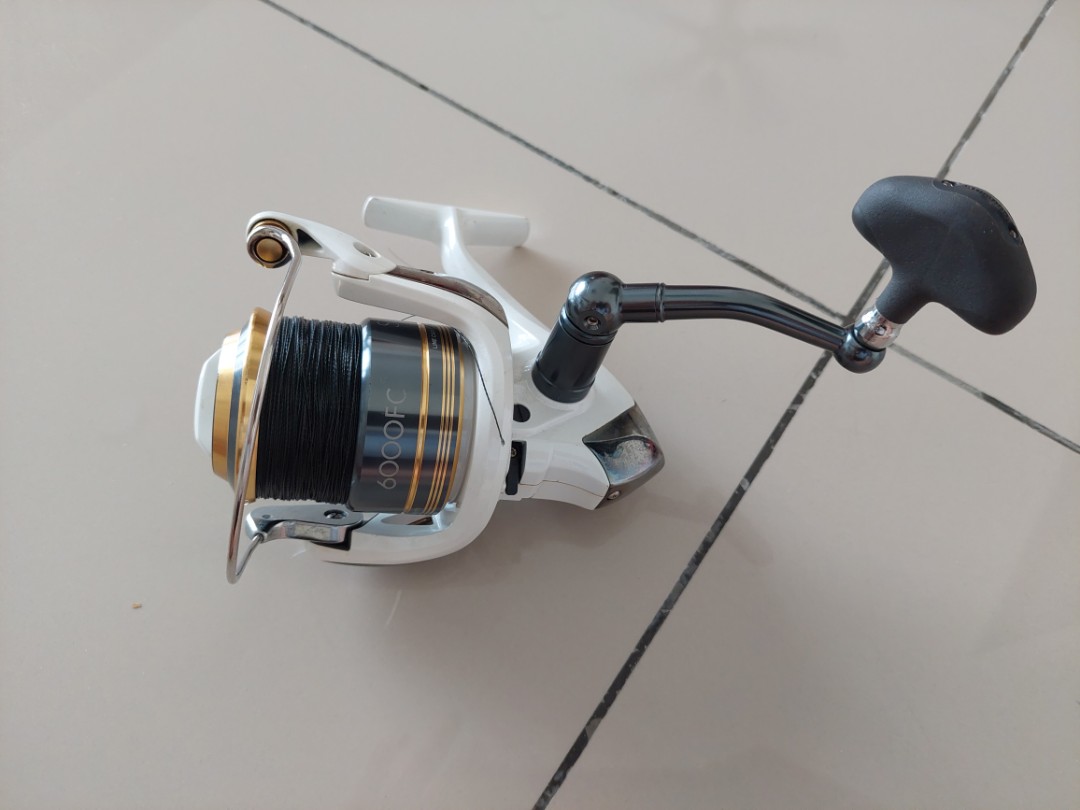 Shimano stradic 6000, Sports Equipment, Fishing on Carousell