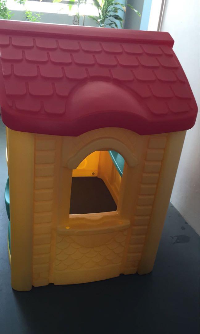 Step 2 Playhouse / Little Tikes / Activity Centre / Playground, Babies ...