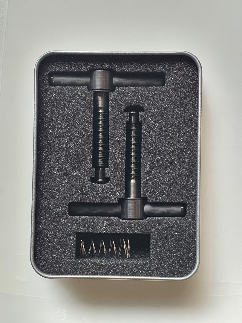 Titanium bolt & Carbon leaver for Brompton clamp, Sports Equipment ...