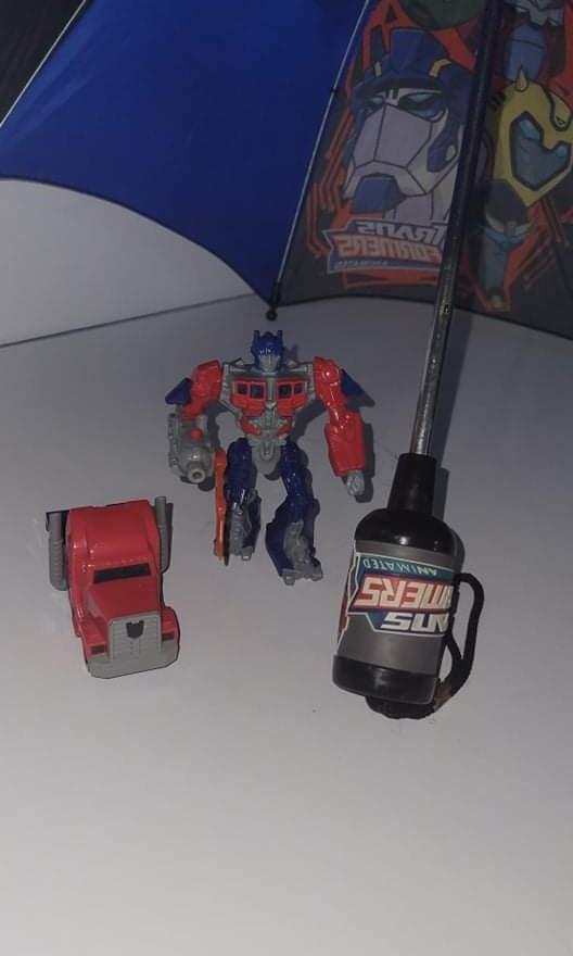 Transformers Hasbro Original Kid's Umbrella, Book and Toys (US Mcdo ...