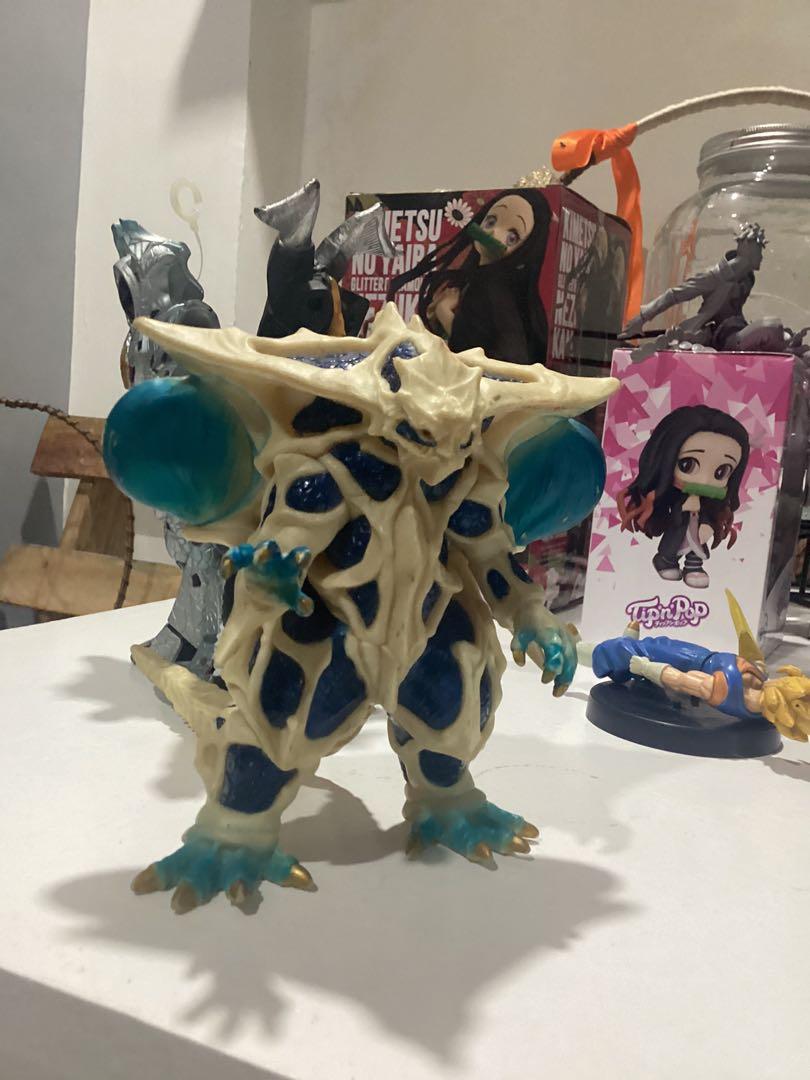 Vintage Bandai 1993 Kaiju - Geranda, Hobbies & Toys, Toys & Games on ...