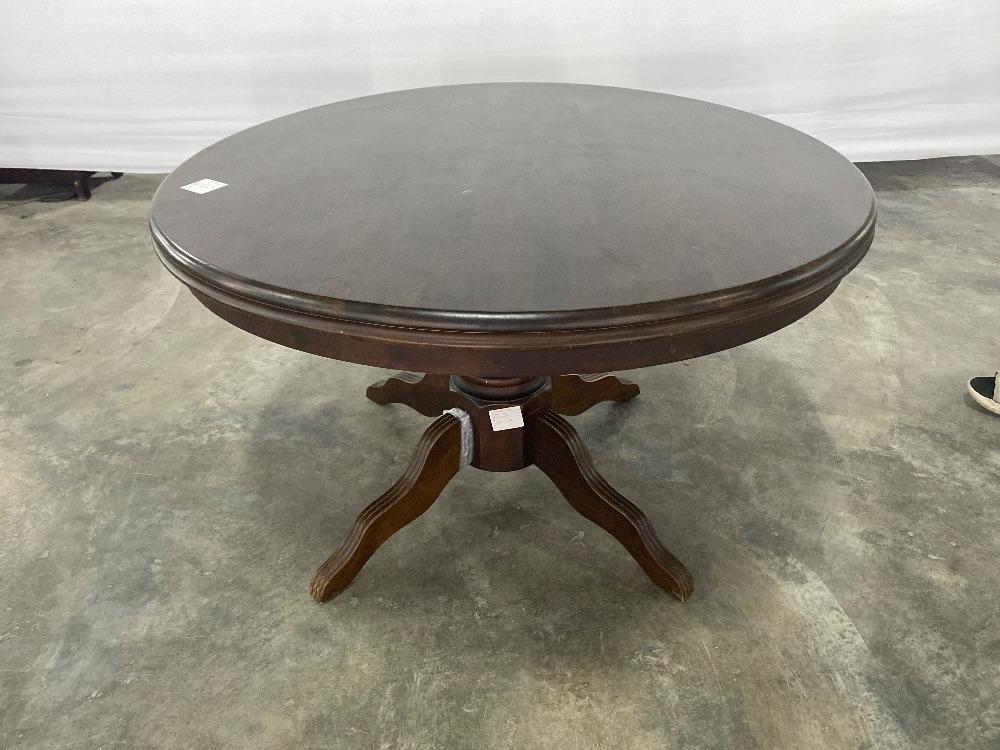 Wooden Round Dining Table / Meja Makan Bulat Kayu, Furniture & Home ...
