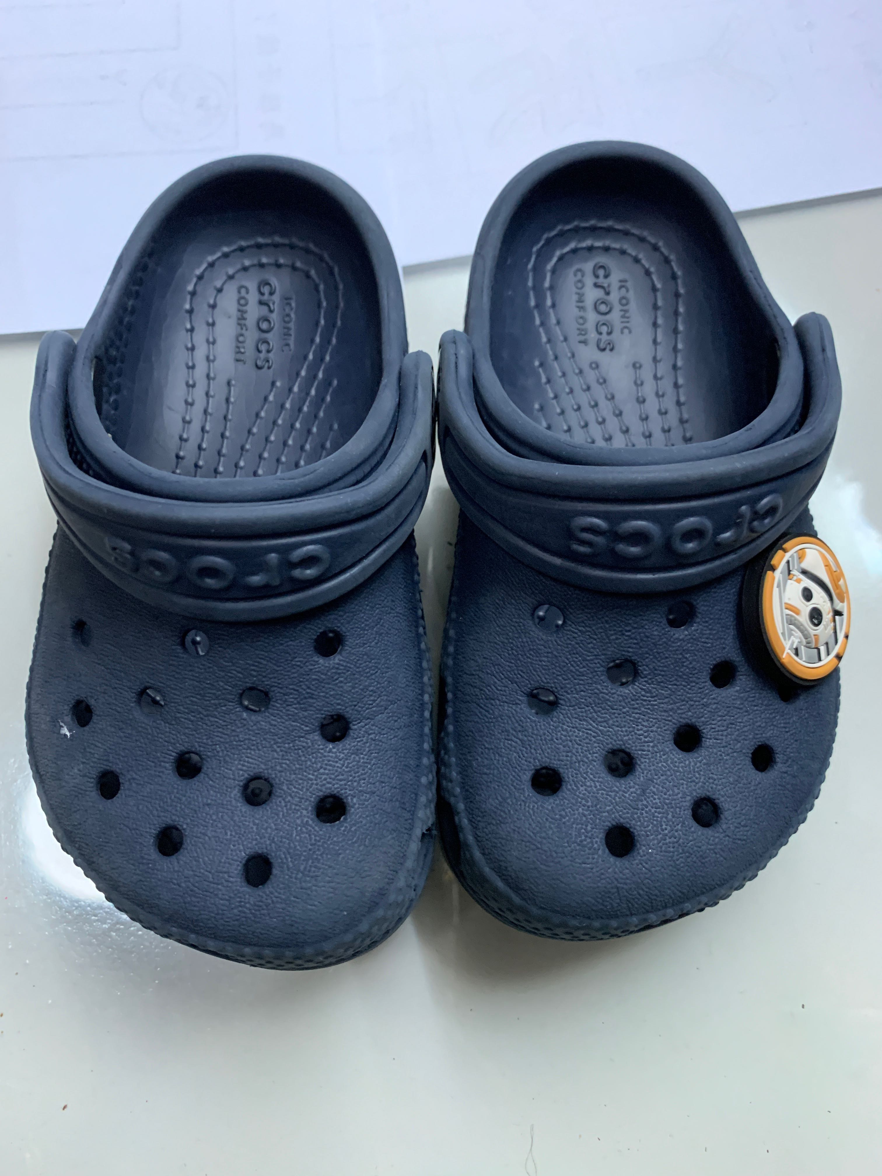 Crocs navy blue c6, Babies & Kids, Babies & Kids Fashion on Carousell