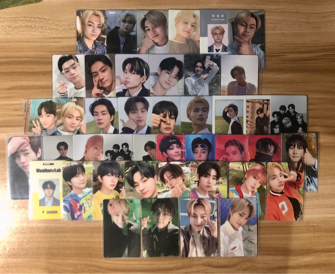 ENHYPEN Assorted photocards, Hobbies & Toys, Memorabilia & Collectibles ...