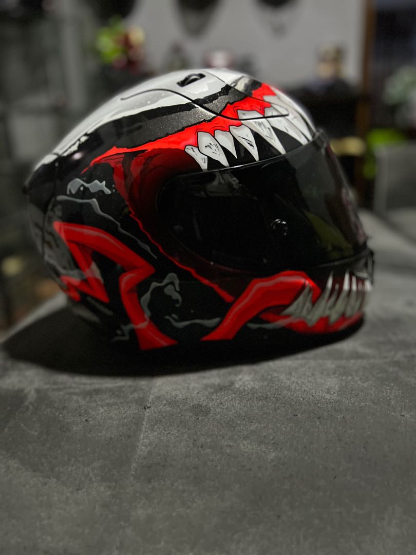 HJC RPHA 11 VENOM 2.0 XL, Motorcycles, Motorcycle Apparel on Carousell