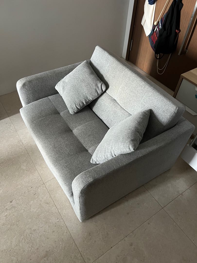 Japanese sofa bed, Furniture & Home Living, Furniture, Sofas on Carousell