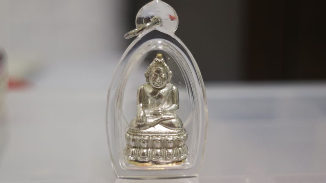 Lp samrit saksit 2564 yrs Silver base gold, Announcements on Carousell