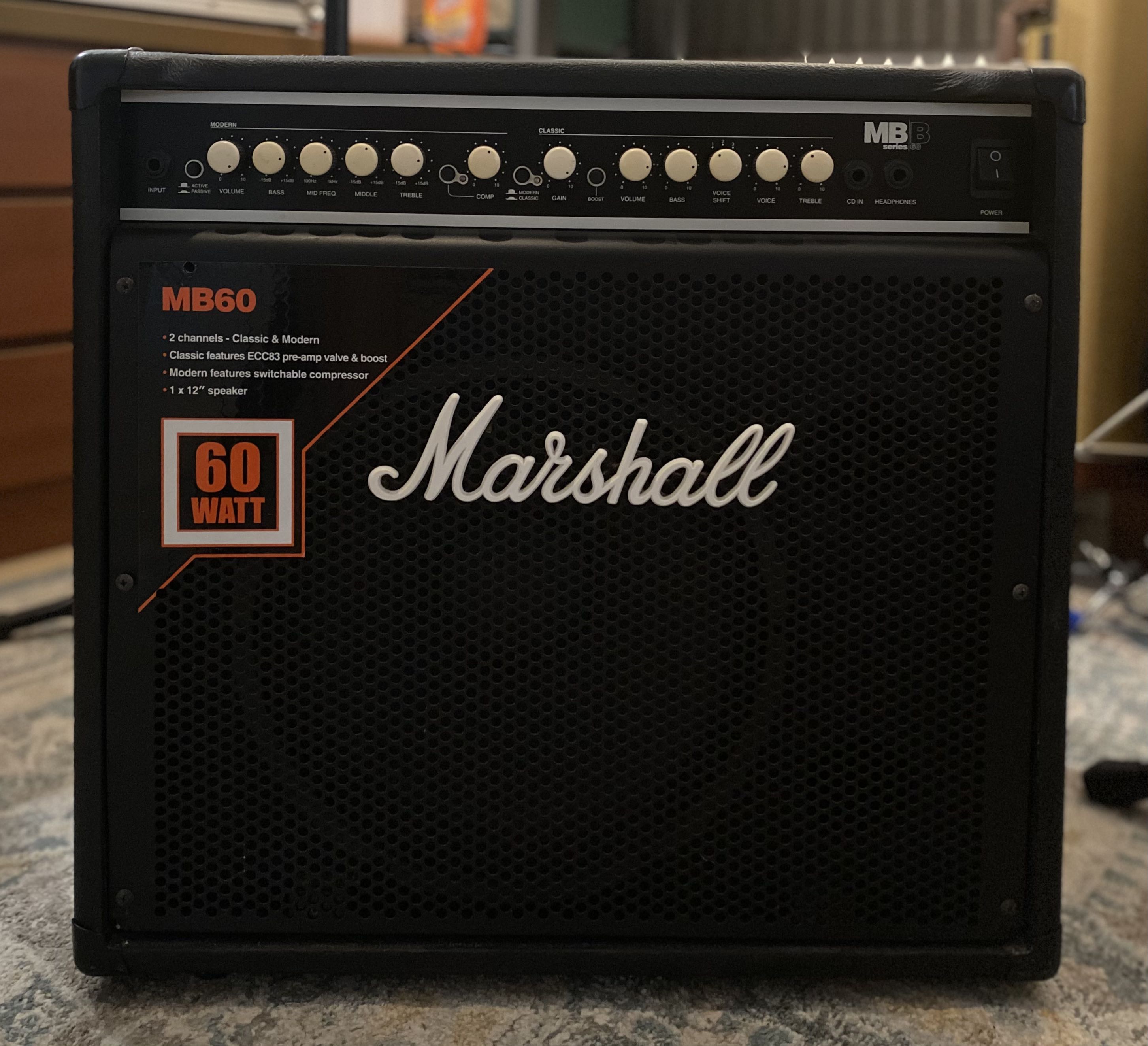 Marshall bass amp 60W, Hobbies & Toys, Music & Media, Music Accessories ...