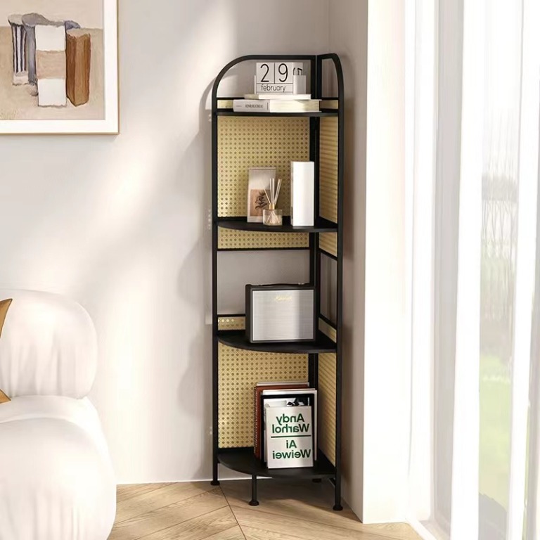 Metal Mesh Corner Shelf, 傢俬＆家居, 傢俬, 櫃子、組合櫃及置物架 - Carousell