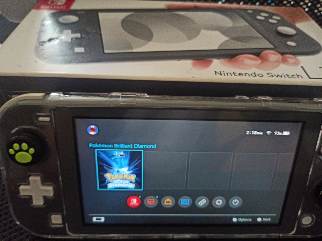 Nintendo Switch Lite with FREE Pokemon Brilliant Diamond, Video Gaming ...