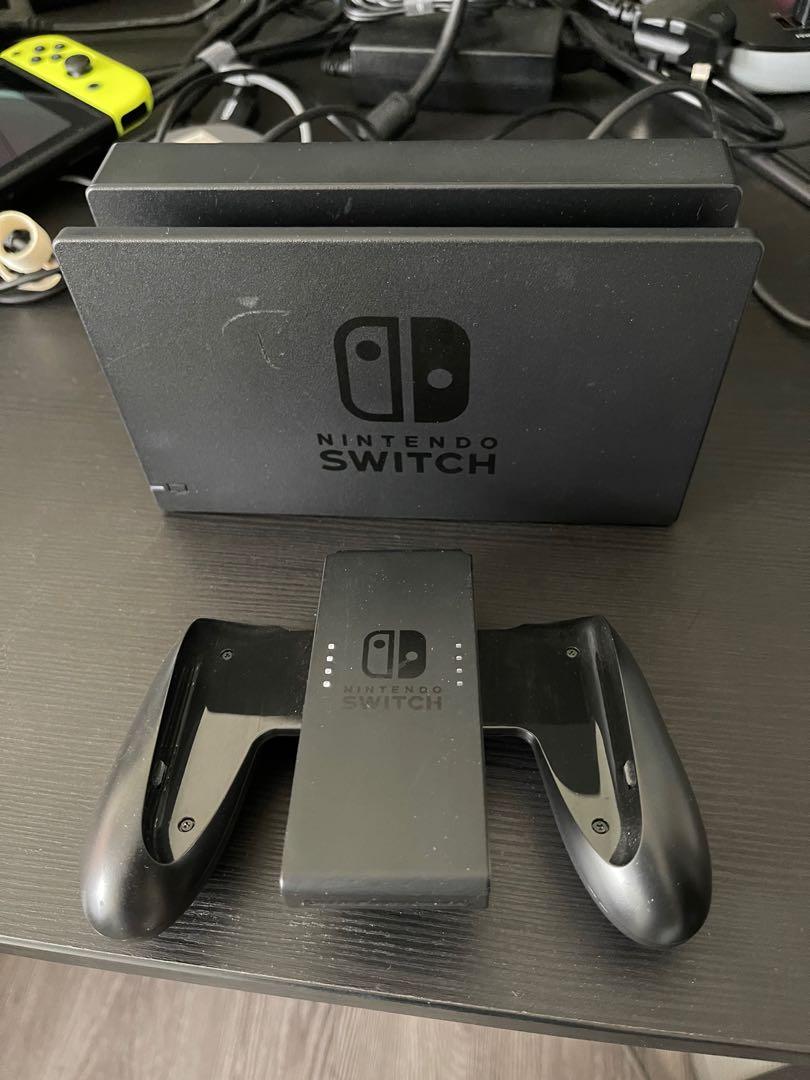 Selling Nintendo Switch 1st Gen, Video Gaming, Video Game Consoles ...