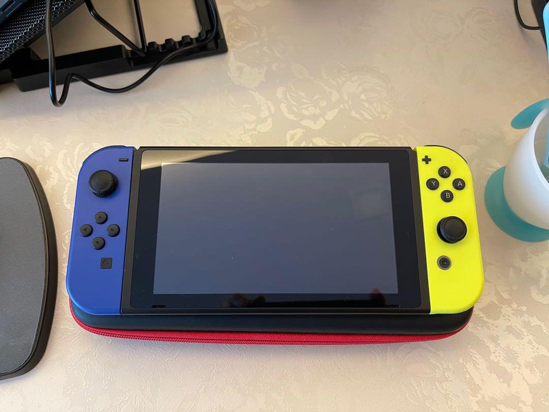 Selling Nintendo Switch 1st Gen, Video Gaming, Video Game Consoles ...