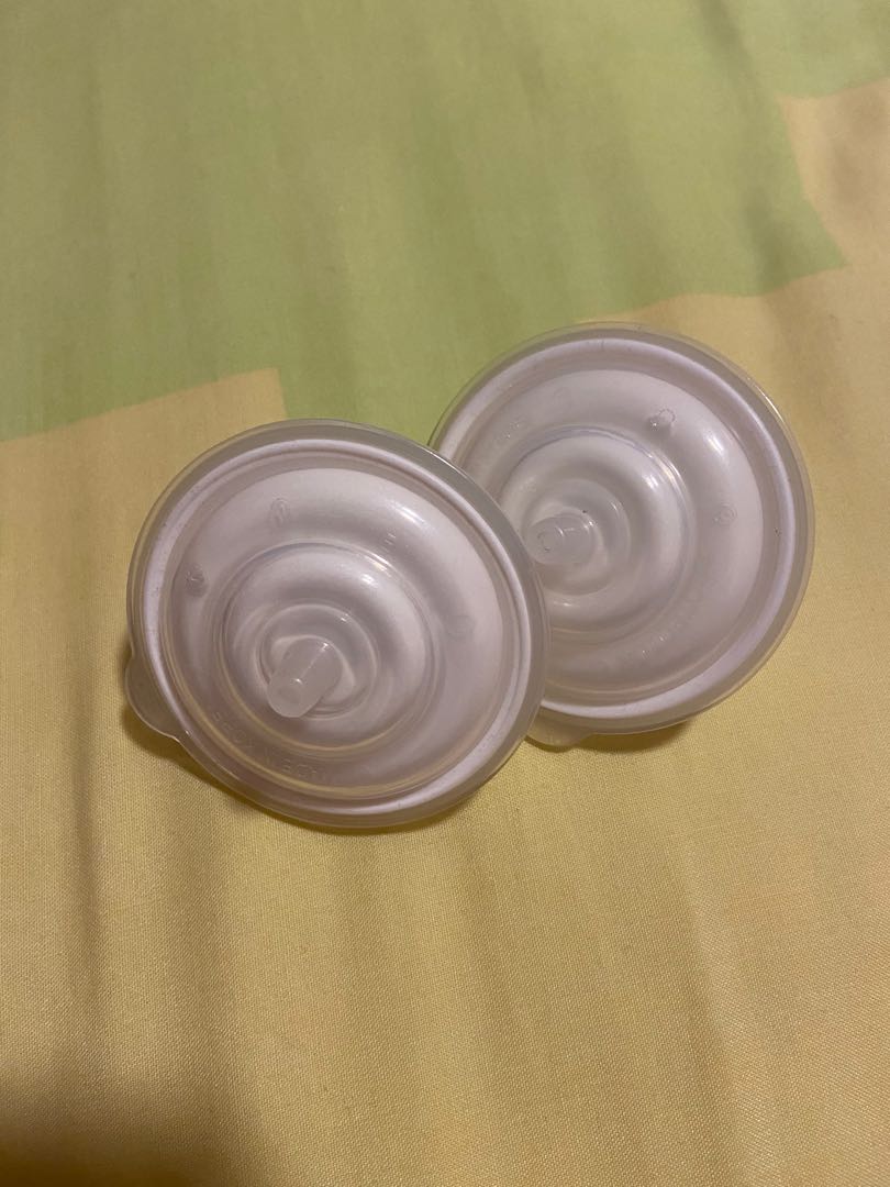 Spectra back flow protector & membrane x2, Babies & Kids, Nursing ...