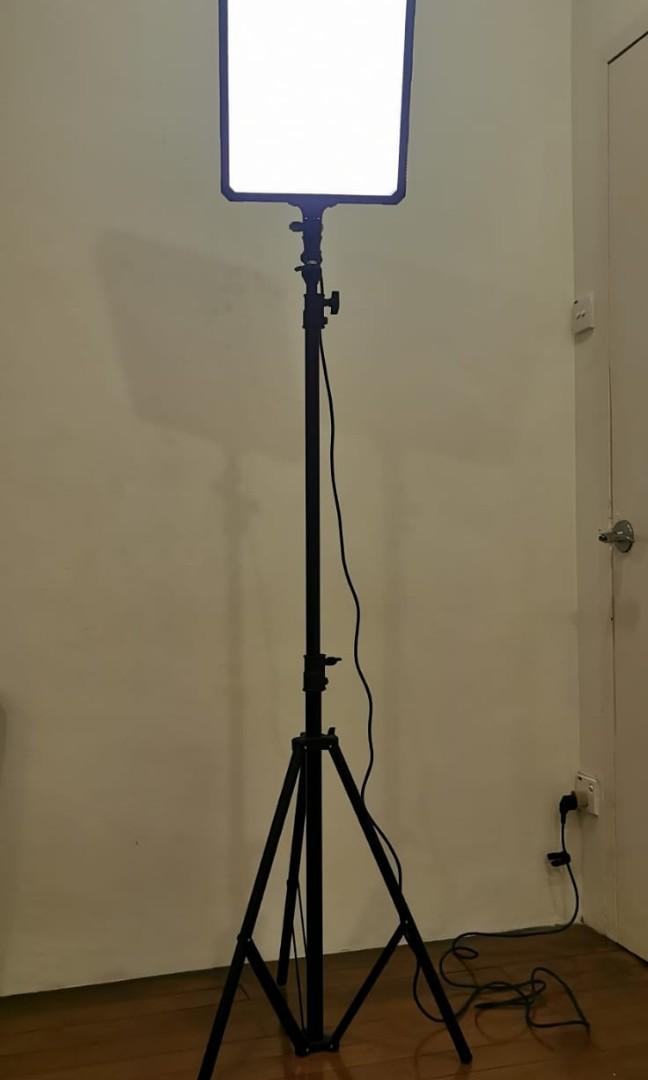 Standing LED Panel Light, Photography, Photography Accessories ...