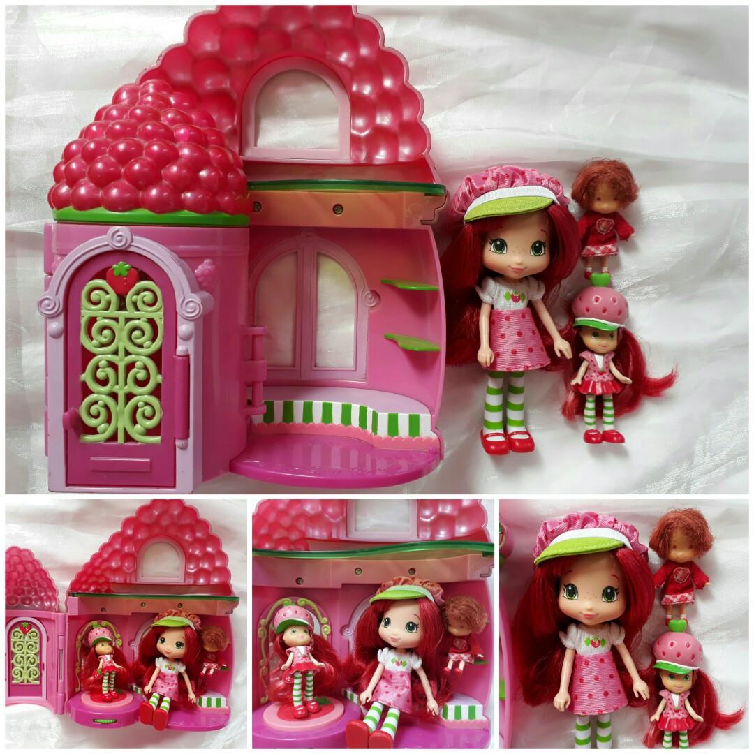 STRAWBERRY SHORTCAKE SET, Hobbies & Toys, Toys & Games on Carousell