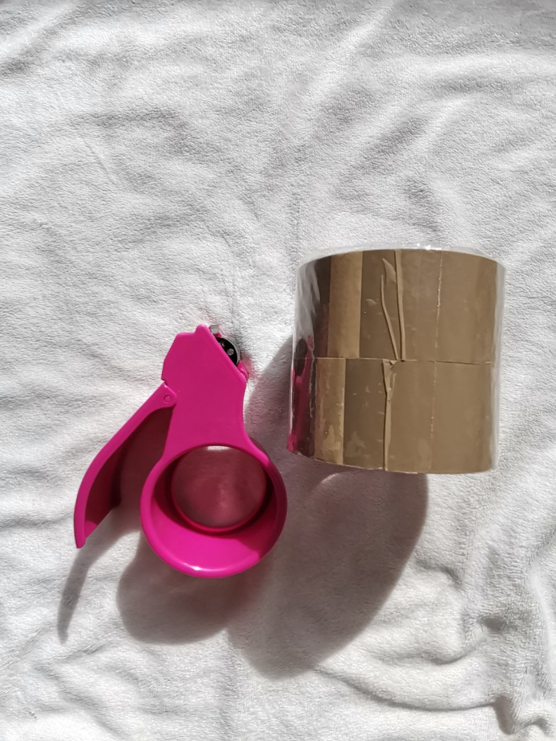 Tape Dispenser and Tape Bundle, Hobbies & Toys, Stationary & Craft ...