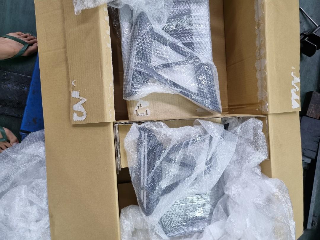 Geninue VOLTEX Type 5v (with Mitsubishi Evolution 9 / Evo 9 GT Wing ...