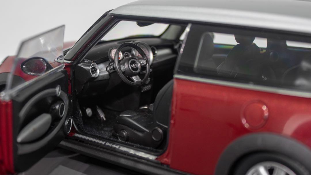 1:18 Kyosho Mini Cooper Clubman, Hobbies & Toys, Toys & Games on Carousell