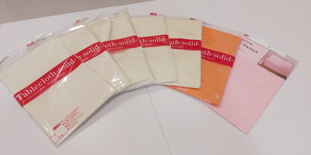 Daiso Tablecloths ($7 for 7 Pieces), Furniture & Home Living ...