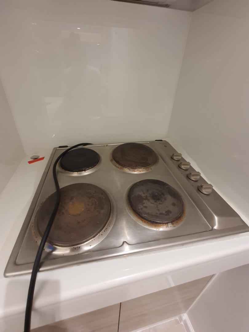 Elba Electric Cooktop, Furniture & Home Living, Kitchenware & Tableware ...