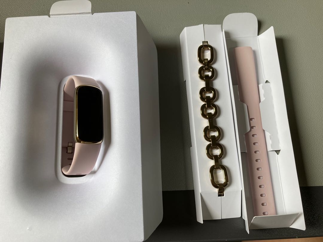 Fitbit luxe gorjana special edition (soft gold/stainless steel), Mobile Phones & Gadgets ...