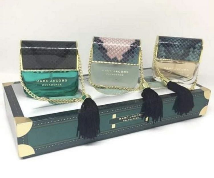 Marc Jacobs Decadence gift set mini, Beauty & Personal Care, Fragrance ...