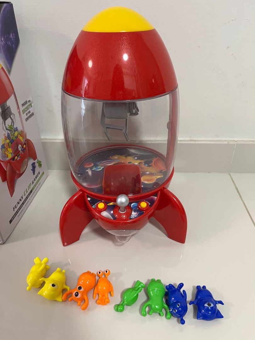 Rocket claw machine, Hobbies & Toys, Toys & Games on Carousell