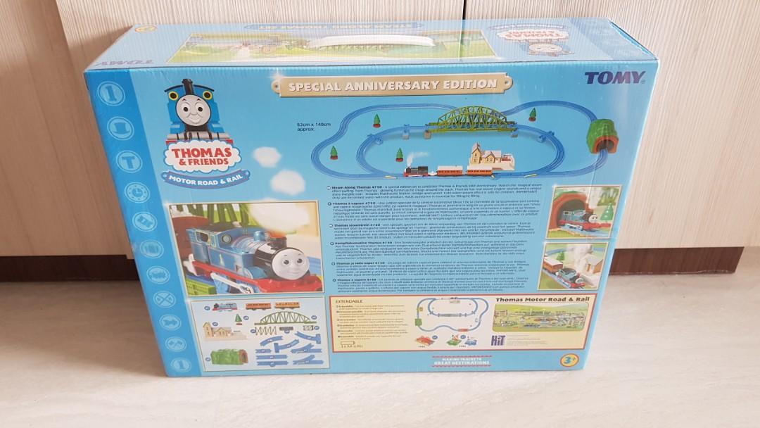 (SALE!) TAKARA TOMY - THOMAS & FRIENDS - STEAM ALONG THOMAS SET ...