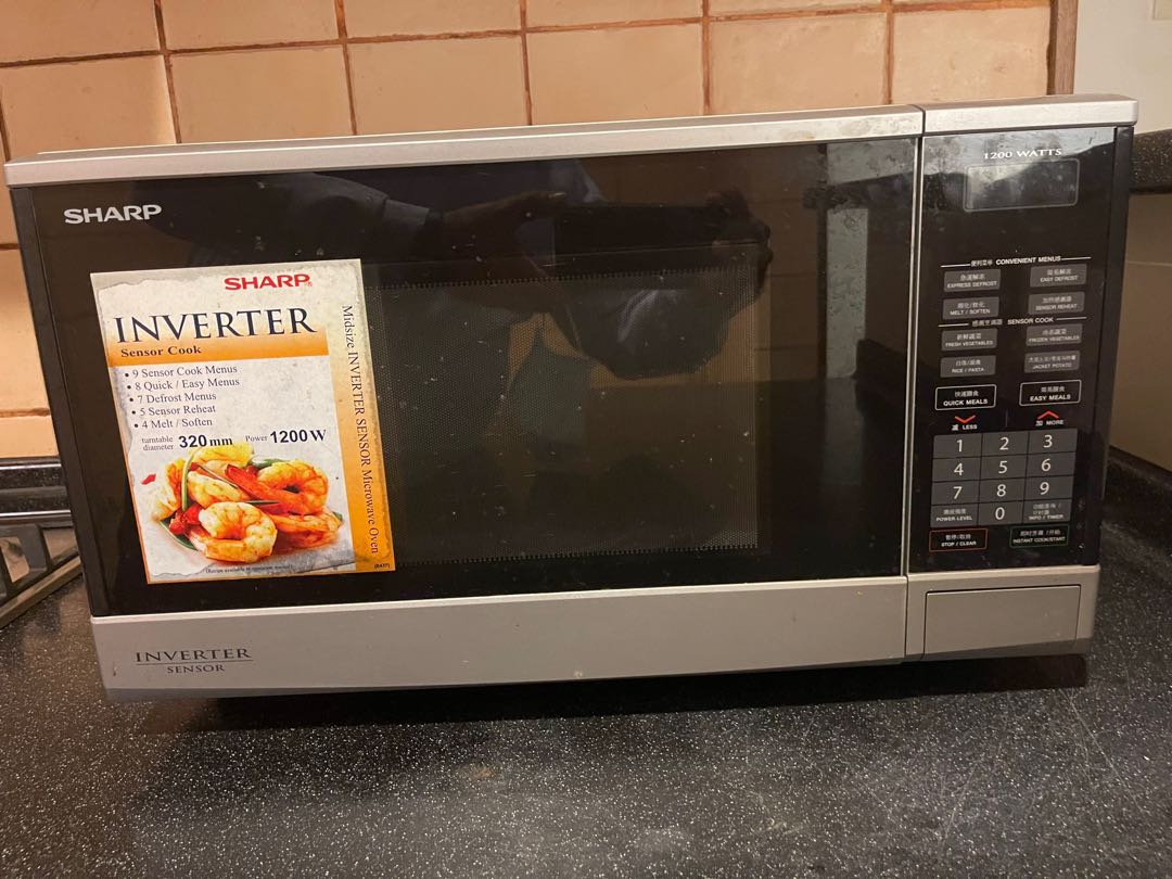 Sharp 33L Microwave Oven, Announcements on Carousell